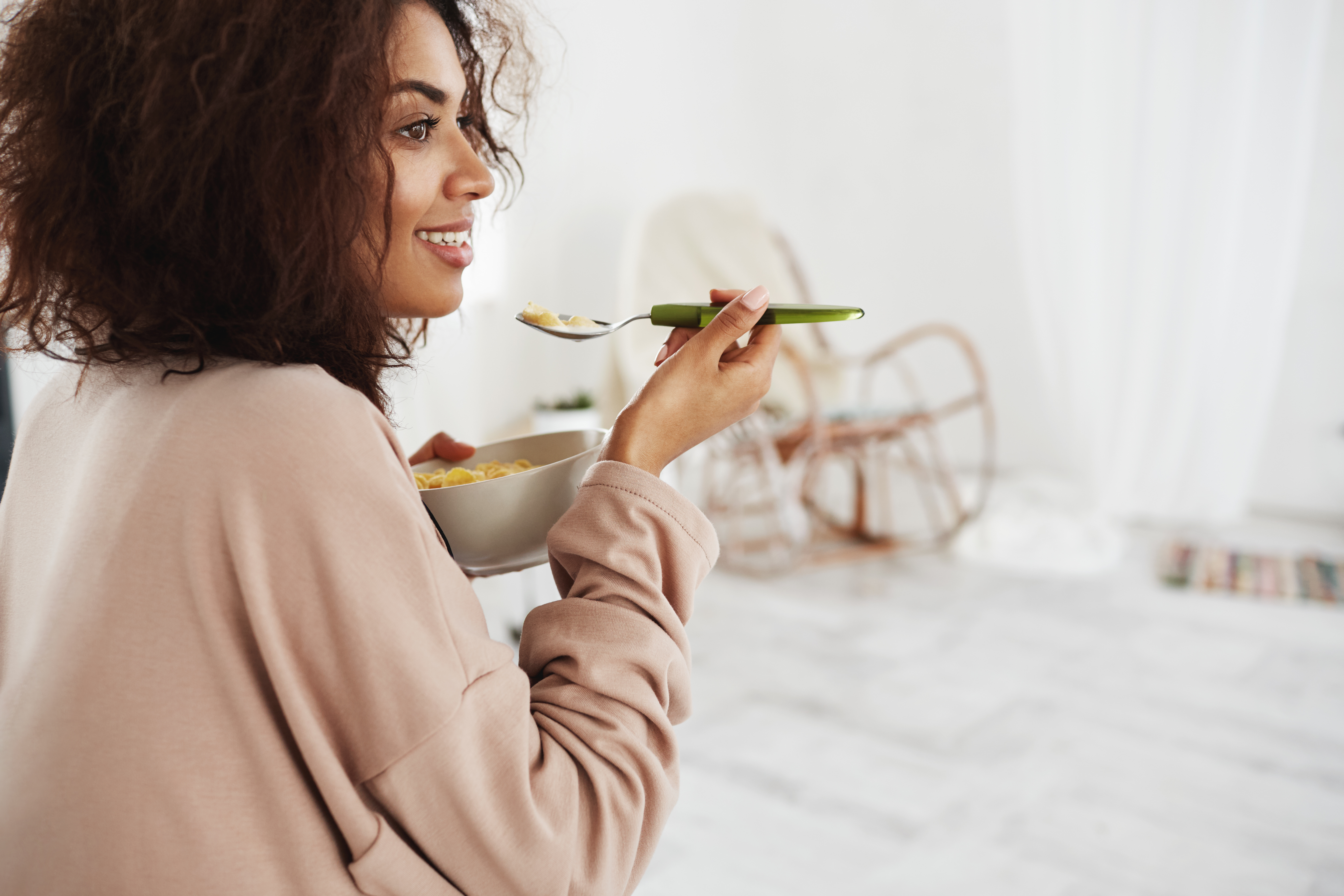 Mindful Eating: 6 benefícios de comer consciente | BOA FORMA